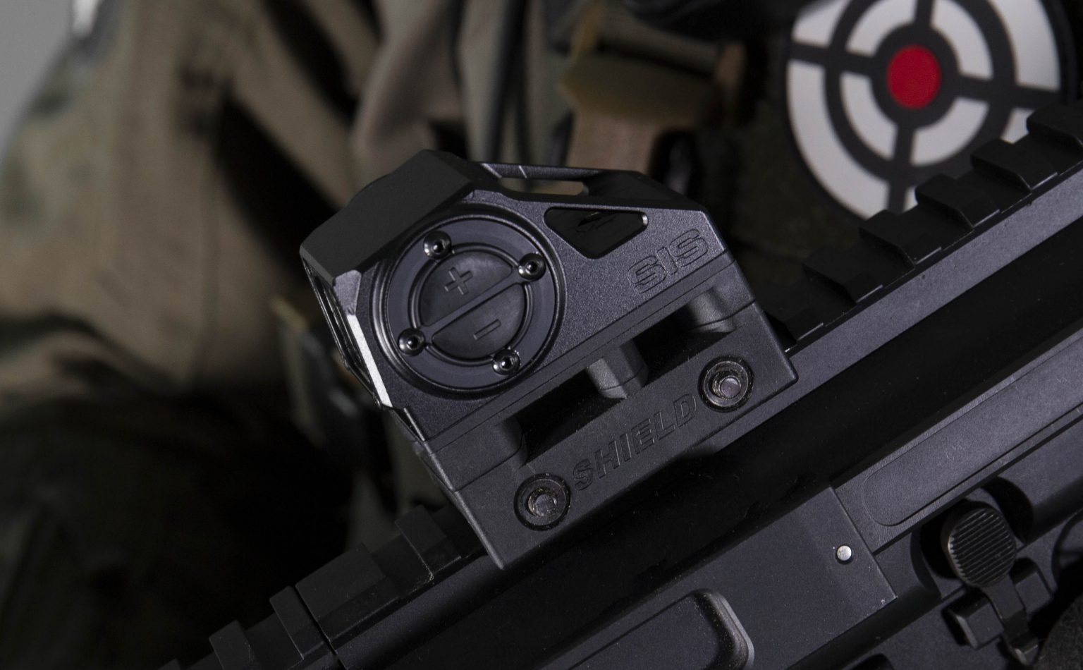 SIS 2 (Switchable Interface Sight 2.0) – SHIELD SIGHTS