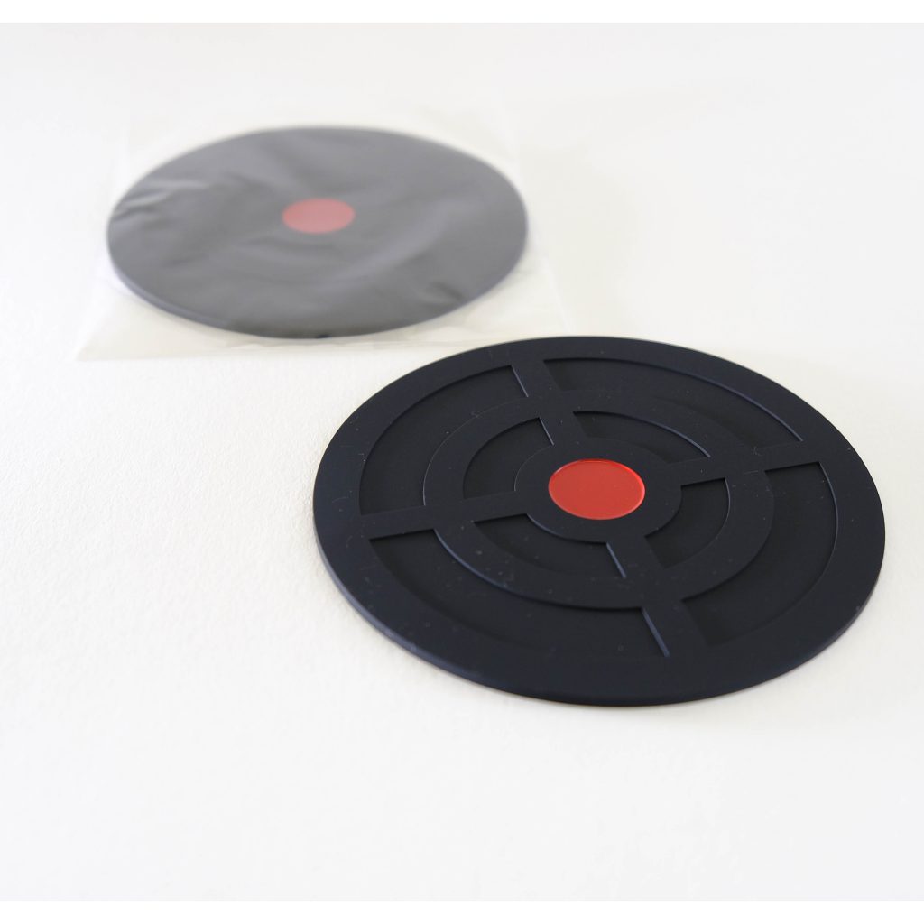 ROUND SHIELD LOGO BEER/COFFEE MAT – SHIELD SIGHTS