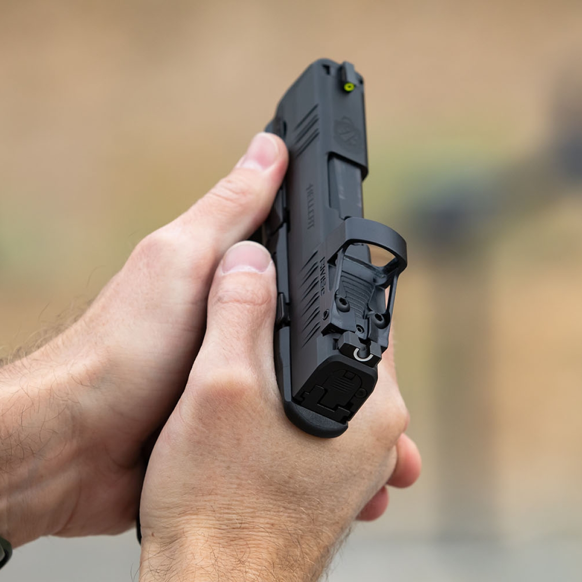 Reflex Mini Sight Compact – SHIELD SIGHTS